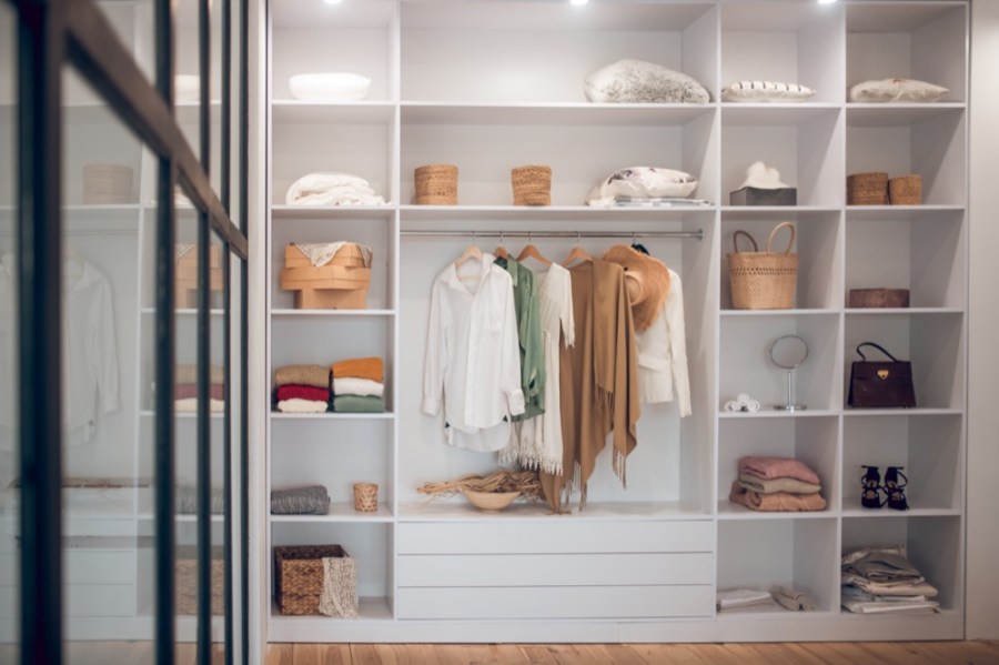 How to Declutter and Organize Your Wardrobe: 10 Expert Tips ...